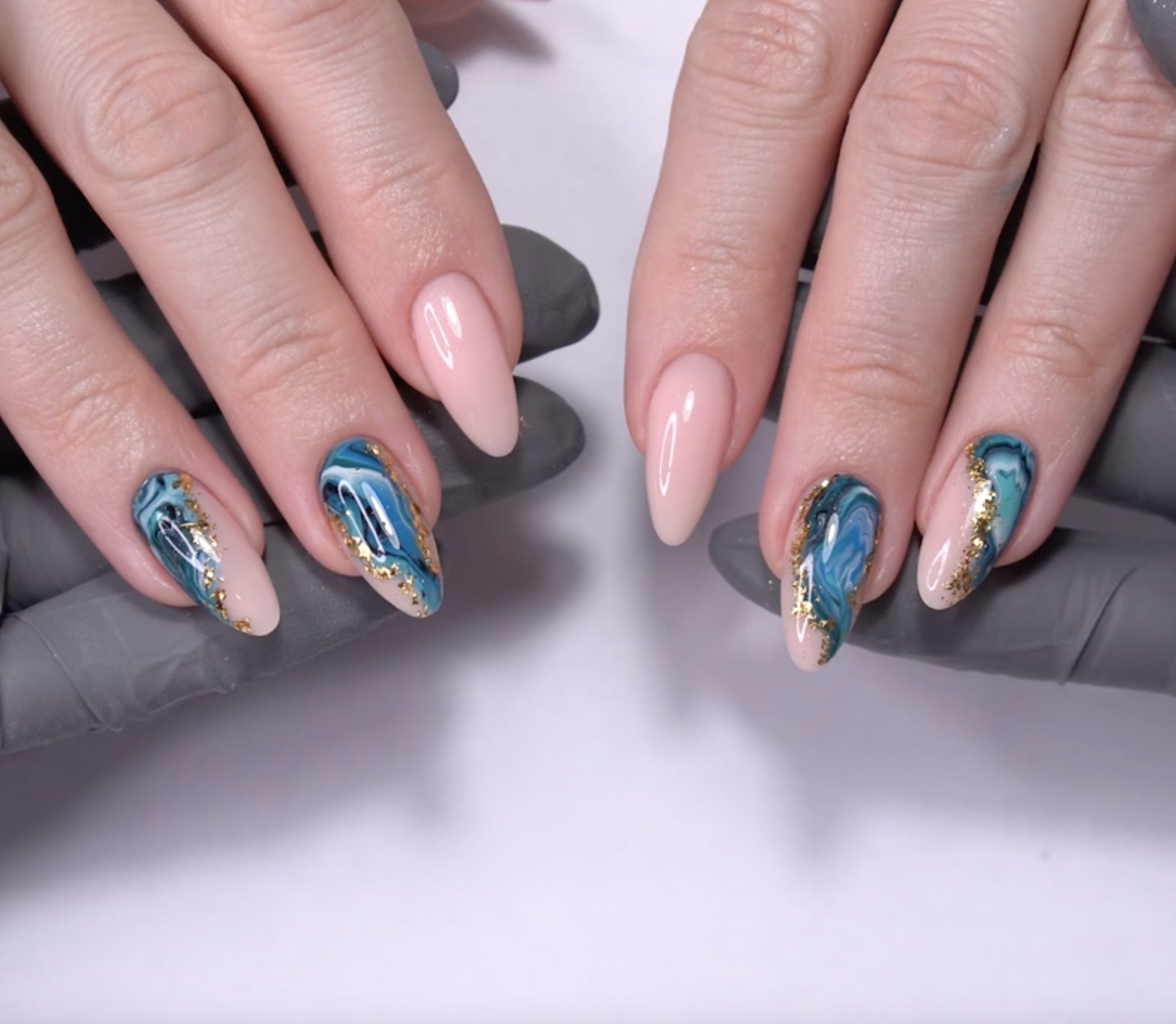 Stone Nail Art tutorial | Kris Nails